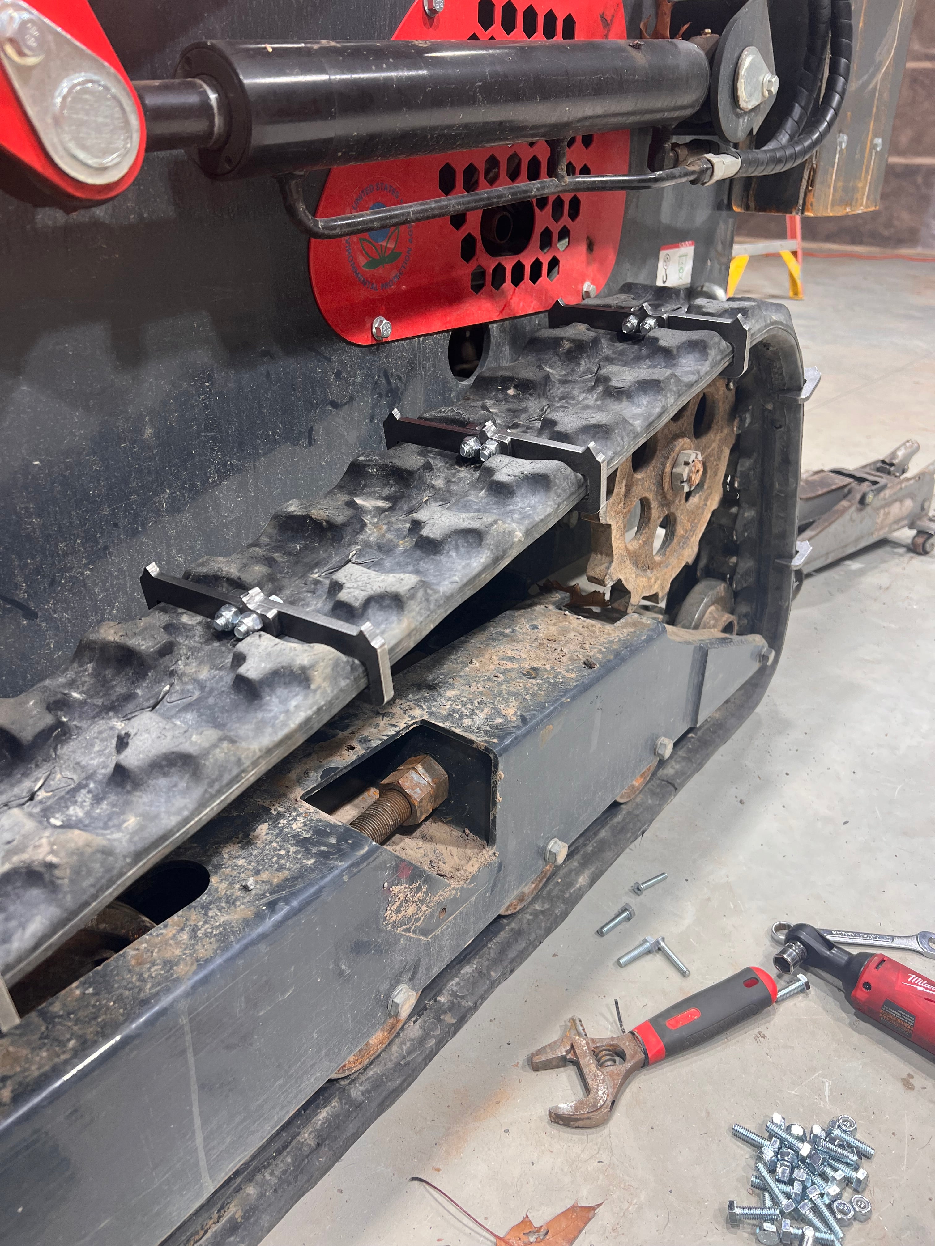 Chinese mini skid steer bolt on ice pick and grouser – Street Tractor ...